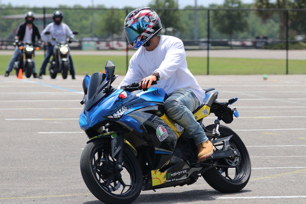 Beginner MotorCycle Riding Academy